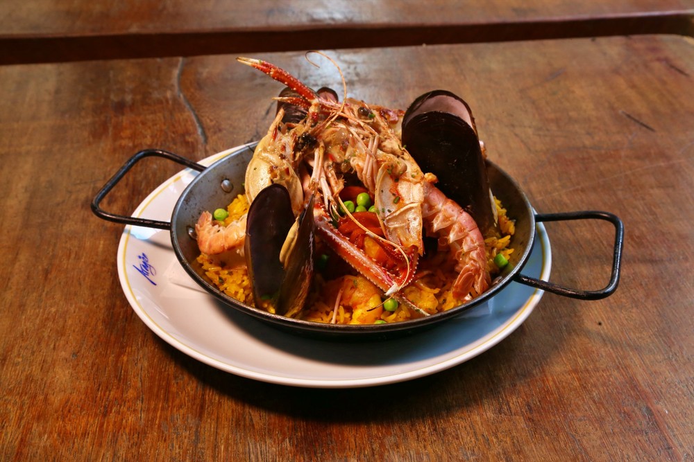 Como fazer uma paella perfeita? As dicas que só chefs de cozinha sabem