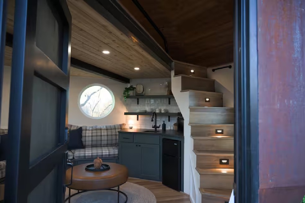 Texas tem casa na árvore em formato de noz; fotos