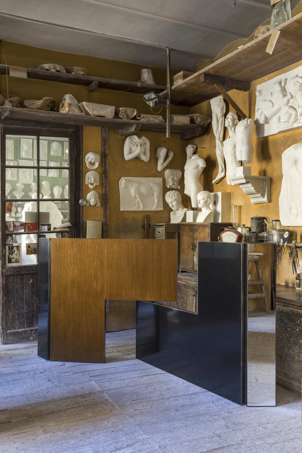 Interni Venosta: a nova marca de mobiliário de luxo dos criadores do ...