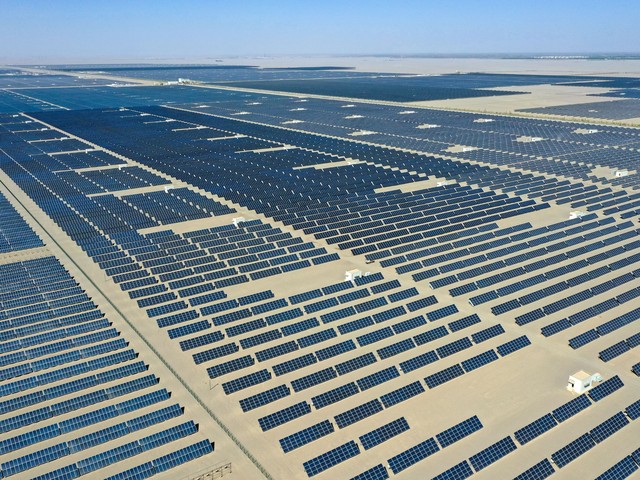 Maior fazenda solar do mundo entra em operação na China e pode fornecer ...