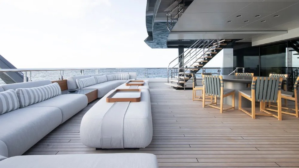 Um dos iates mais luxuosos do mundo pode ser alugado por R$ 8,5 milhões ...