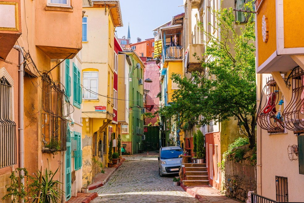 19 prédios coloridos pelo mundo que você precisa visitar ao menos uma vez