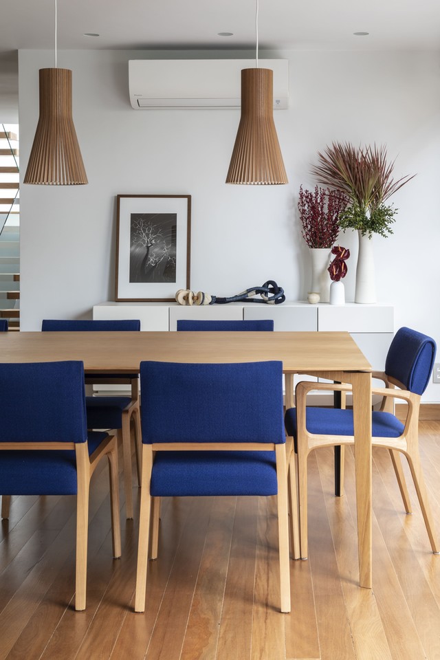 Azul royal: 15 ideias para incluir a cor elegante na sua decoração