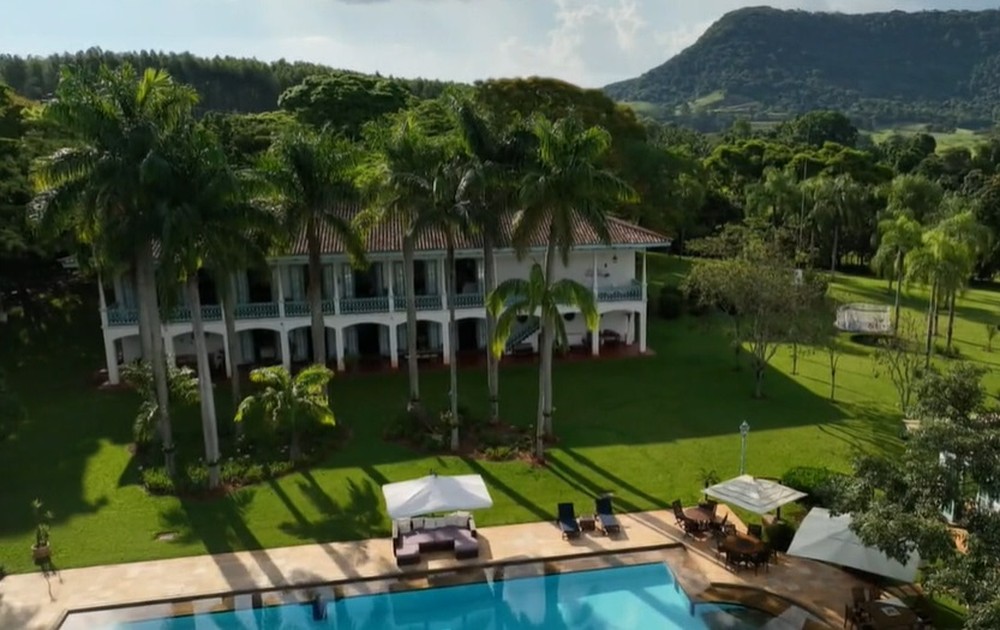 Ana Maria Braga mostra detalhes da fazenda de 376 hectares no interior ...