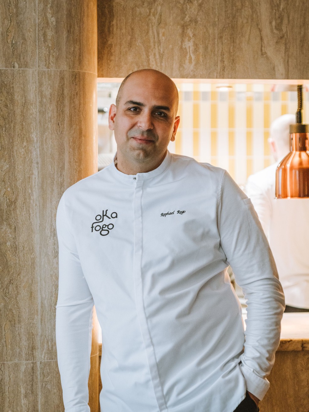 Chef carioca abre restaurante em Paris com referências brasileiras na ...