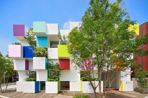 19 prédios coloridos pelo mundo que você precisa visitar ao menos uma vez