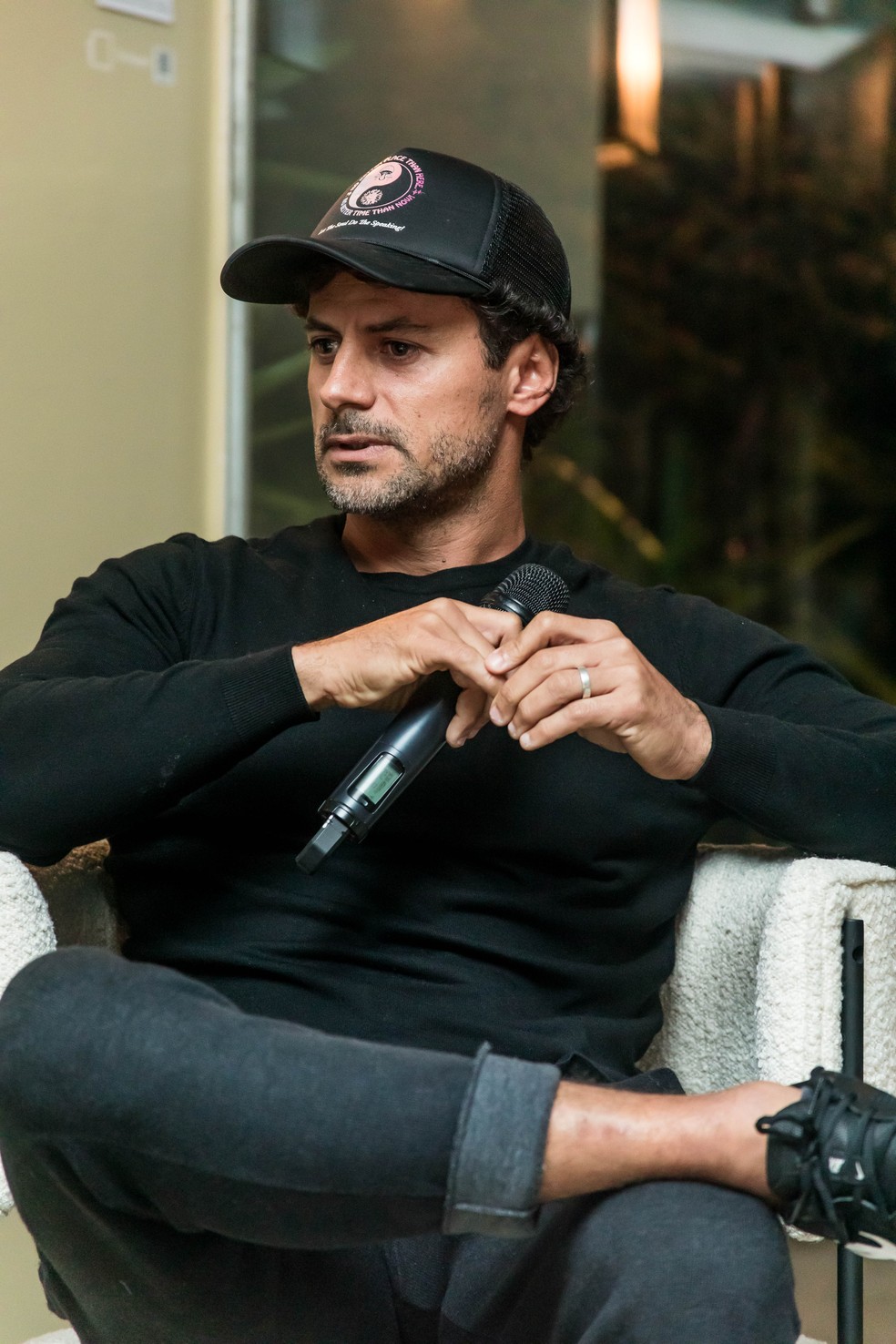 Zanini de Zanine fala sobre sua trajetória e celebra 20 anos de carreira