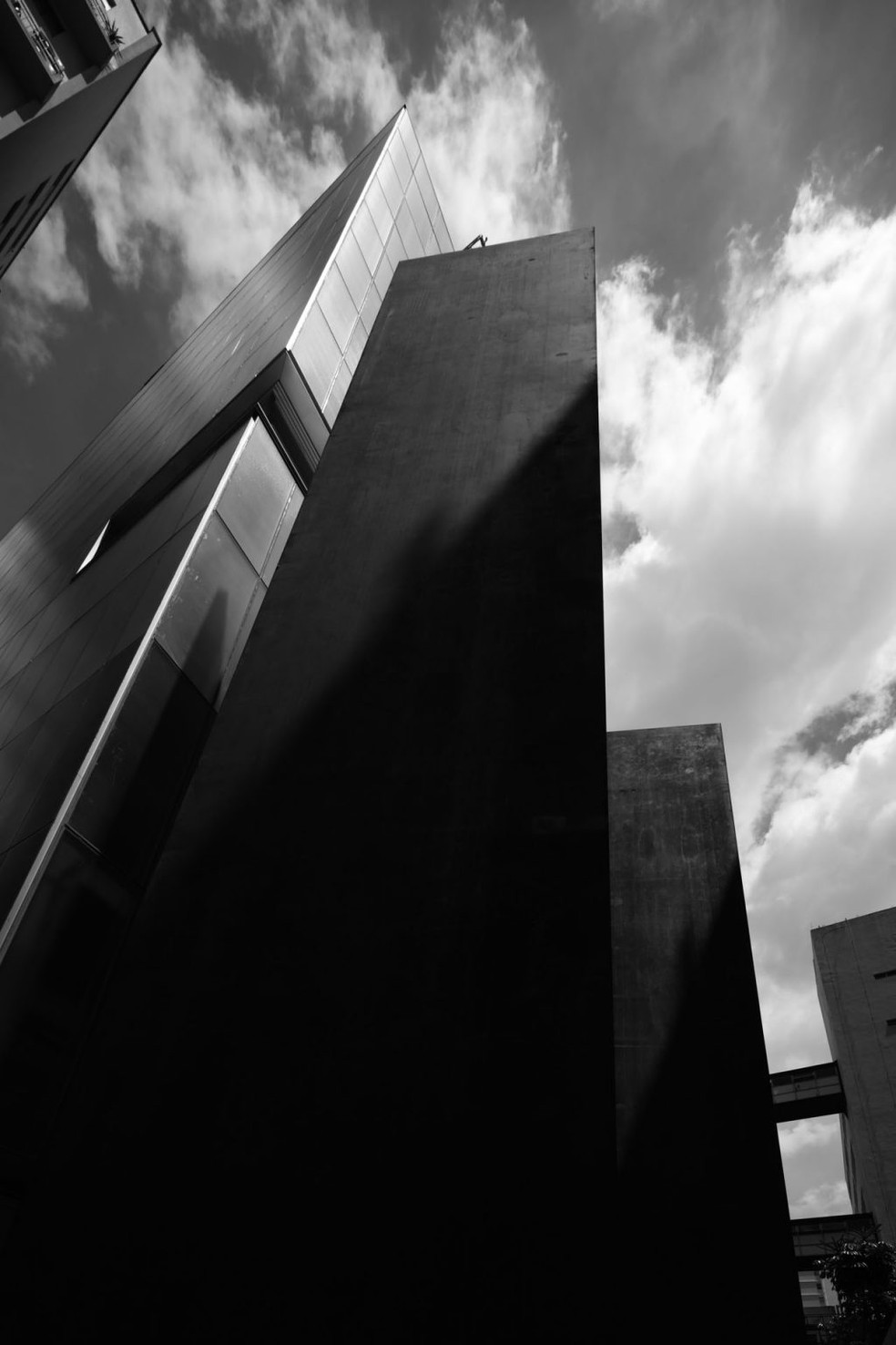 Richard Serra, a história e as obras do 'poeta do ferro'