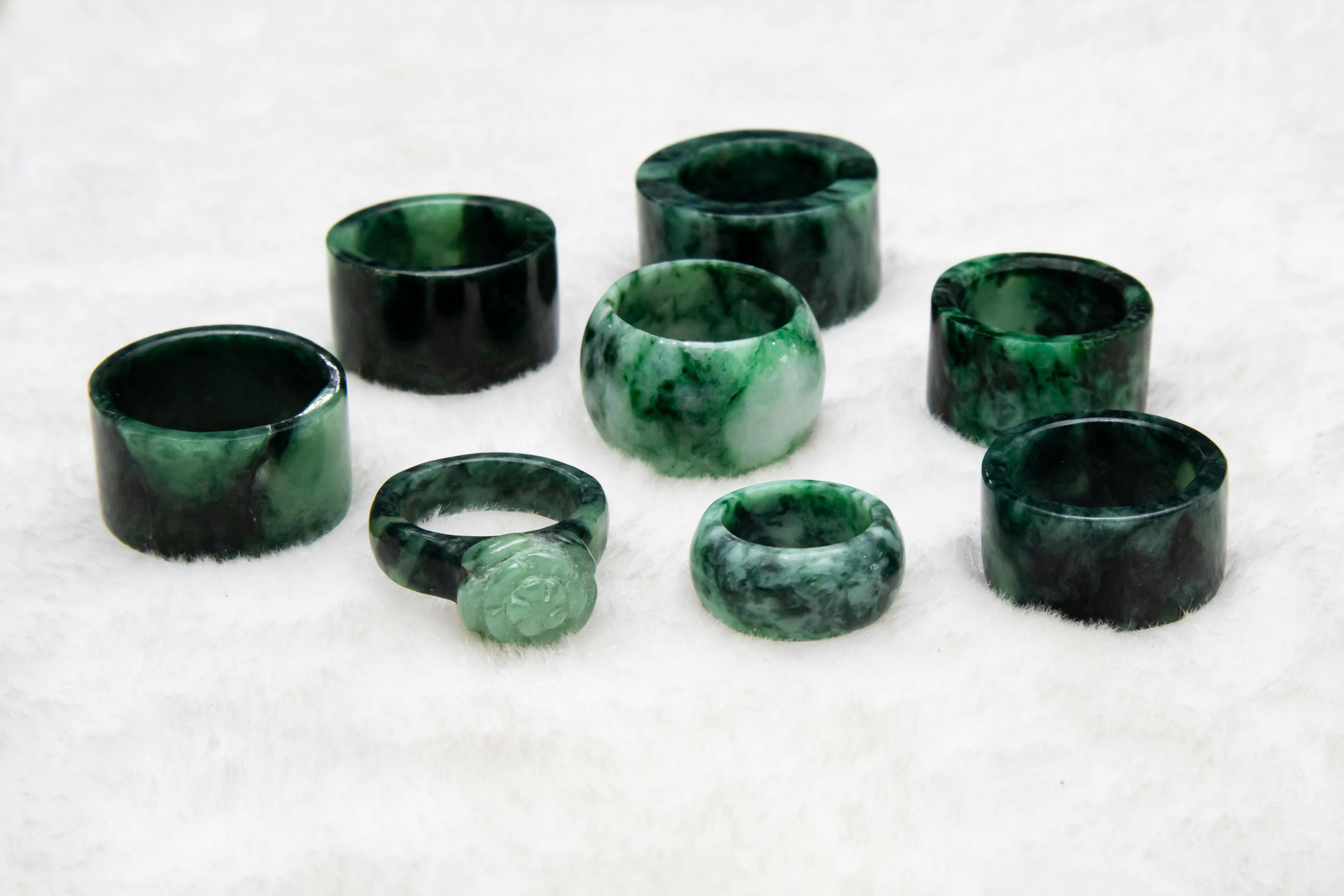 Jade: história, simbolismo e o poder da pedra da beleza eterna