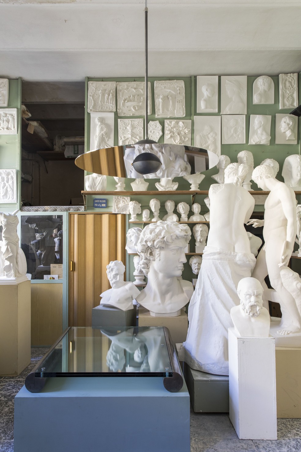 Interni Venosta: a nova marca de mobiliário de luxo dos criadores do ...