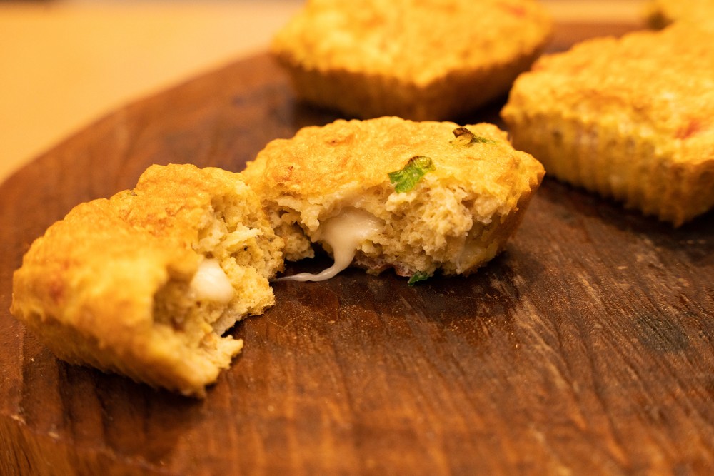 Muffin de queijo fica pronto em poucos minutos na Air Fryer | Receita ...