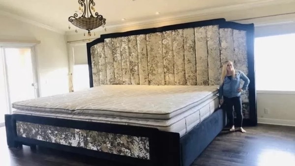 Maior cama do mundo pode custar R$ 74 mil e viraliza nas redes sociais