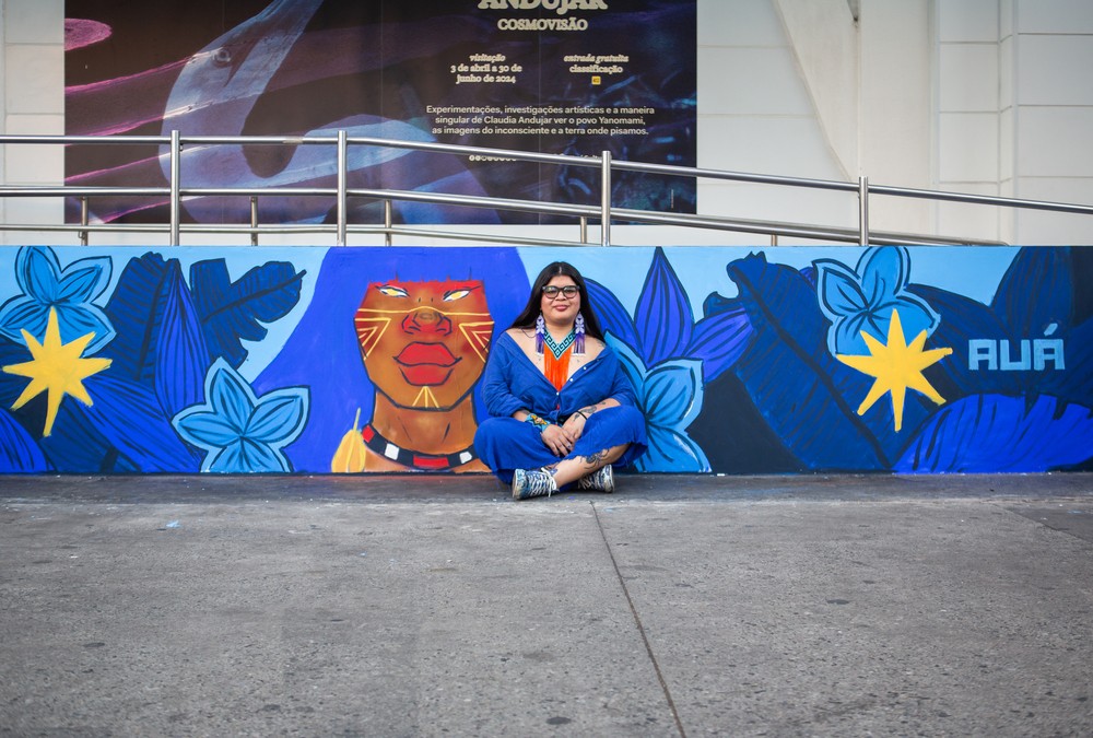 Auá Mendes reflete sobre ancestralidade em primeira individual em SP