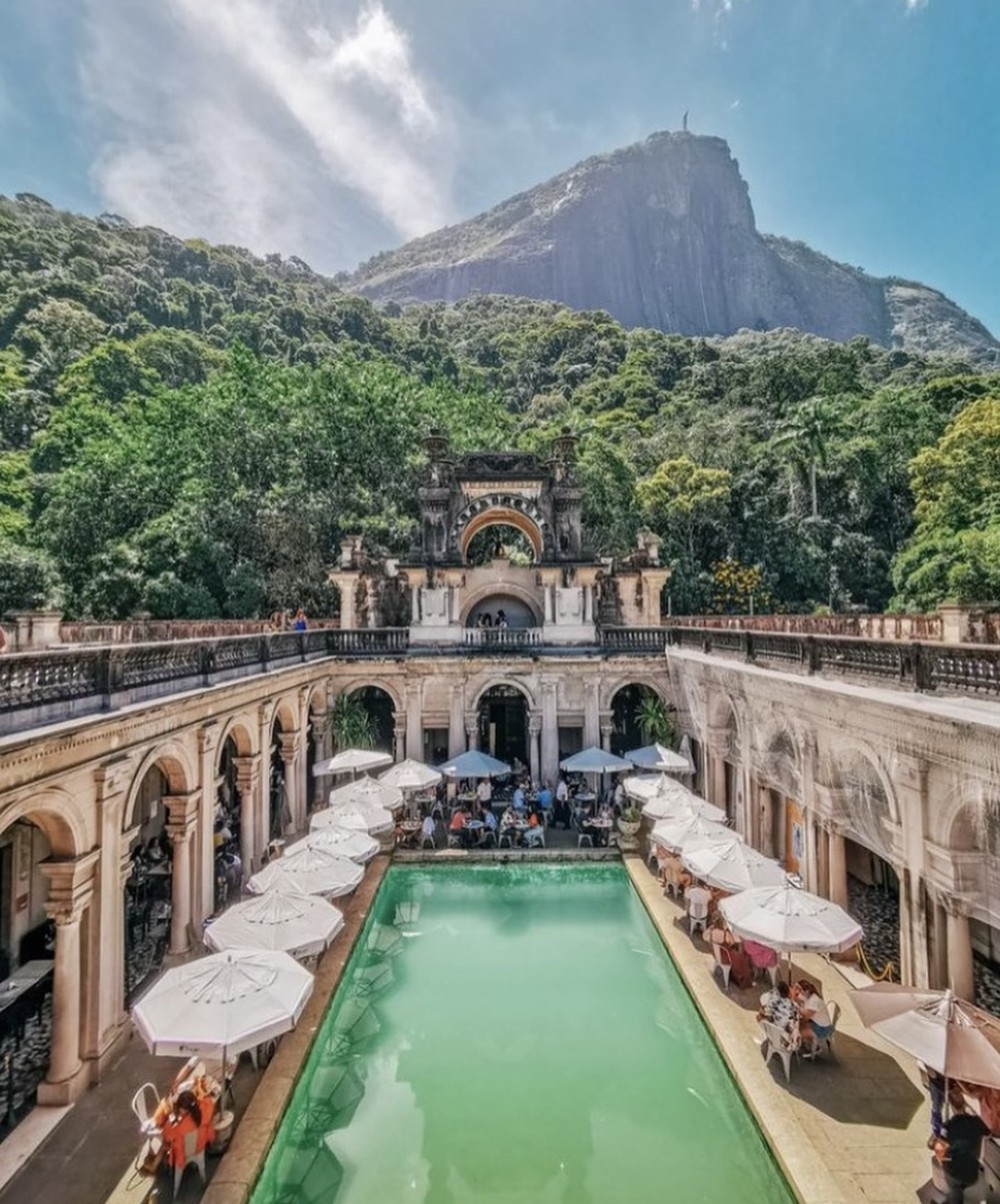 10 cafeterias bem decoradas para conhecer e passar o tempo