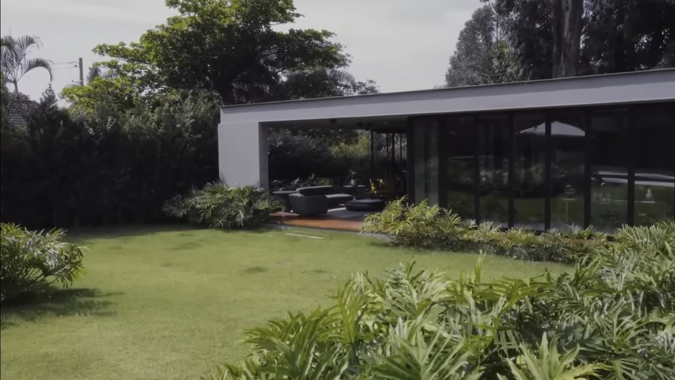 Por dentro da mansão de R$ 15 milhões do Primo Rico, novo namorado da ...