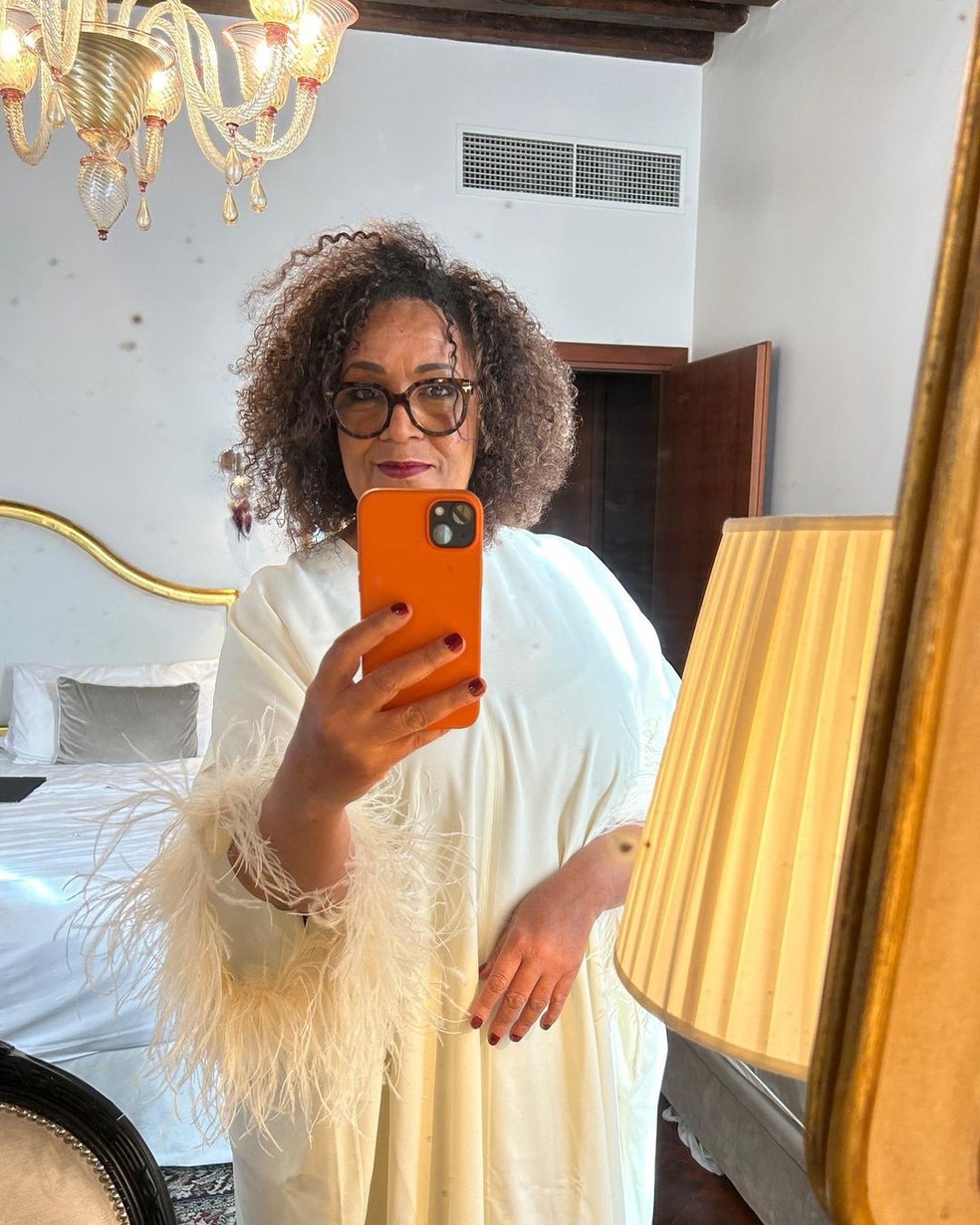 Quem é Lesley Lokko, arquiteta vencedora do RIBA 2024