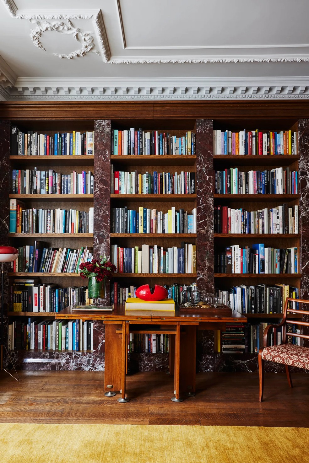 Em Londres, mansão de casal de criativos é artística e descolada