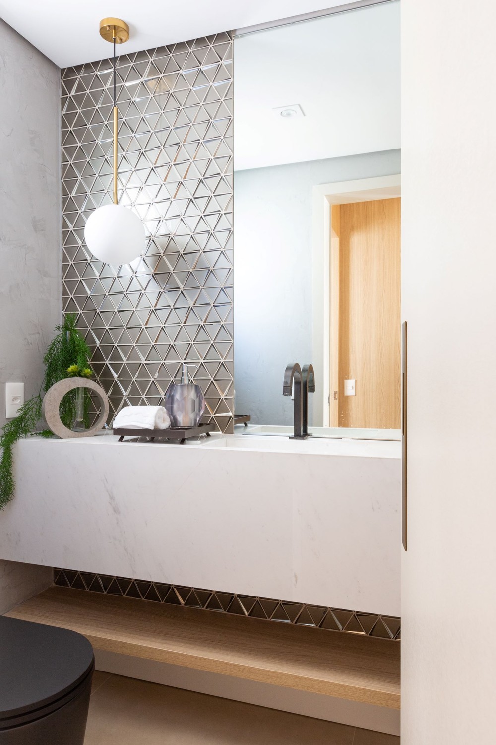 Lavabo pequeno: 7 ideais lindas e práticas para decorar o ambiente ...