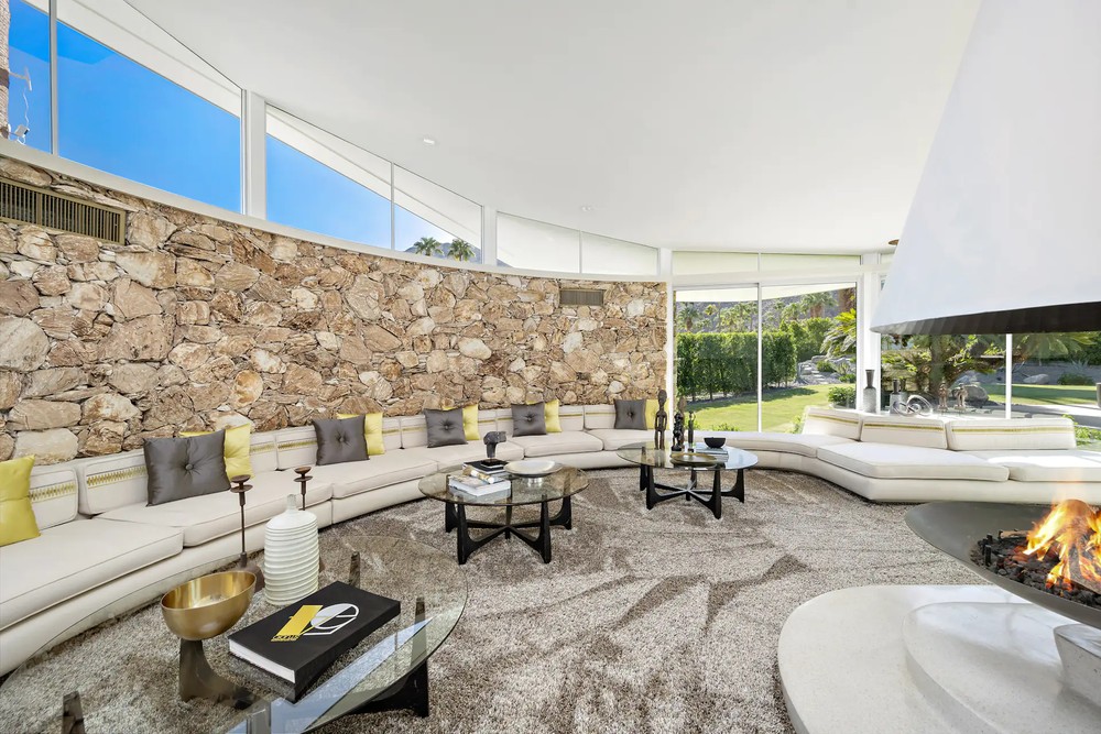 Ninho de amor de Elvis Presley está à venda por R$ 27,2 milhões