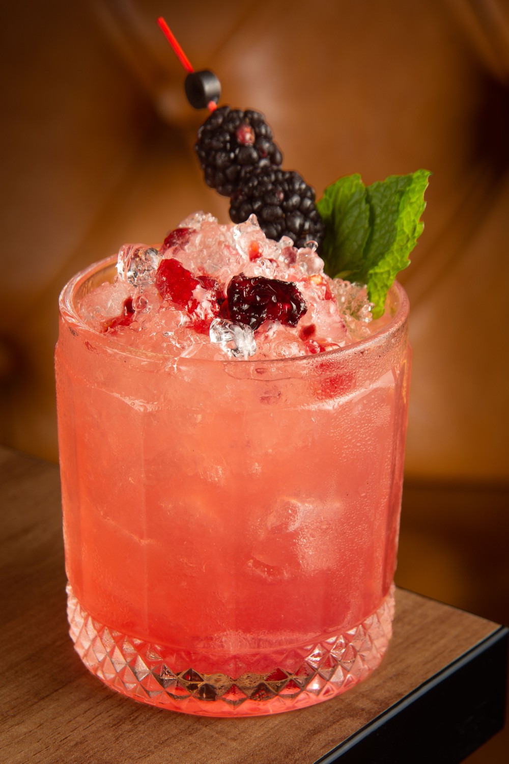 Drinks com gin: 5 receitas refrescantes para brindar | Receita | Casa Vogue