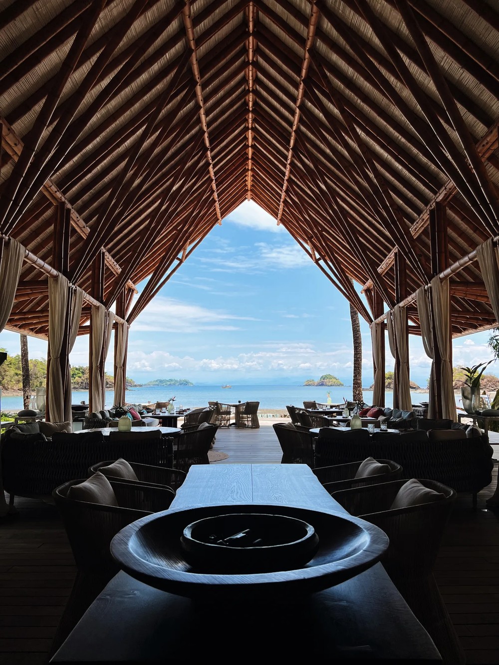 12 restaurantes e bares à beira-mar para visitar antes de morrer