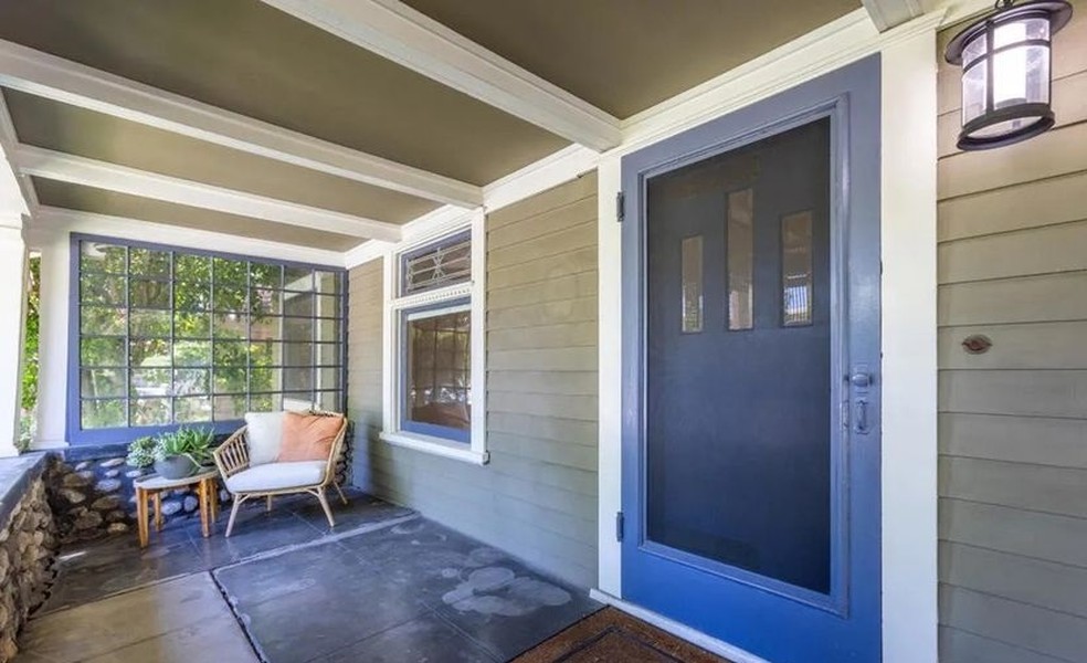 Atriz de 'Ted Lasso' revela que cresceu na casa original do filme ...