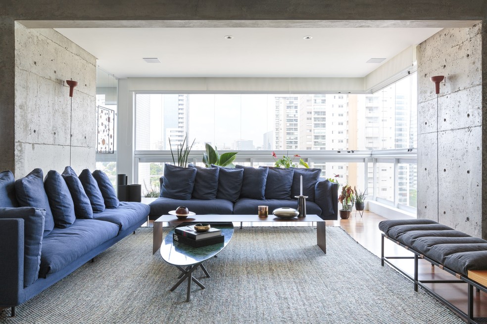 Azul royal: 15 ideias para incluir a cor elegante na sua decoração