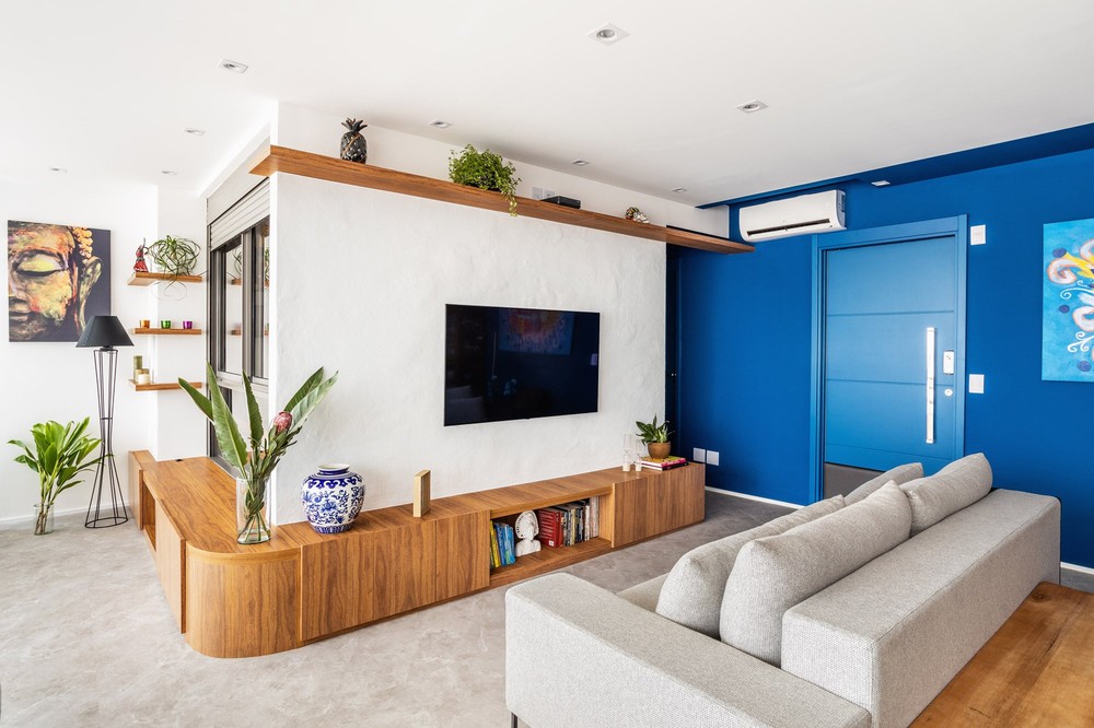 Azul royal: 15 ideias para incluir a cor elegante na sua decoração