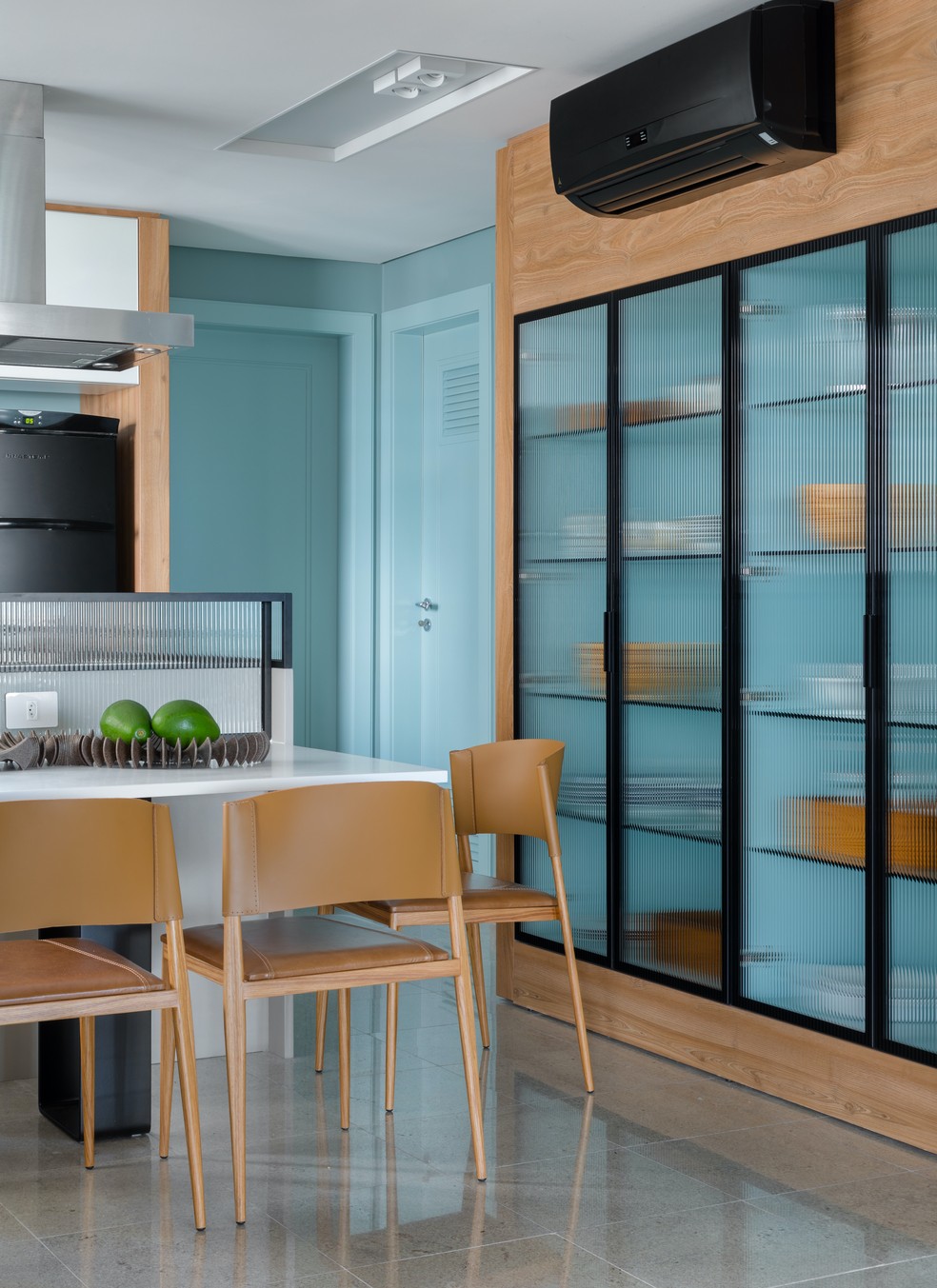 Azul-turquesa: 10 ideias de decoração com a cor alegre