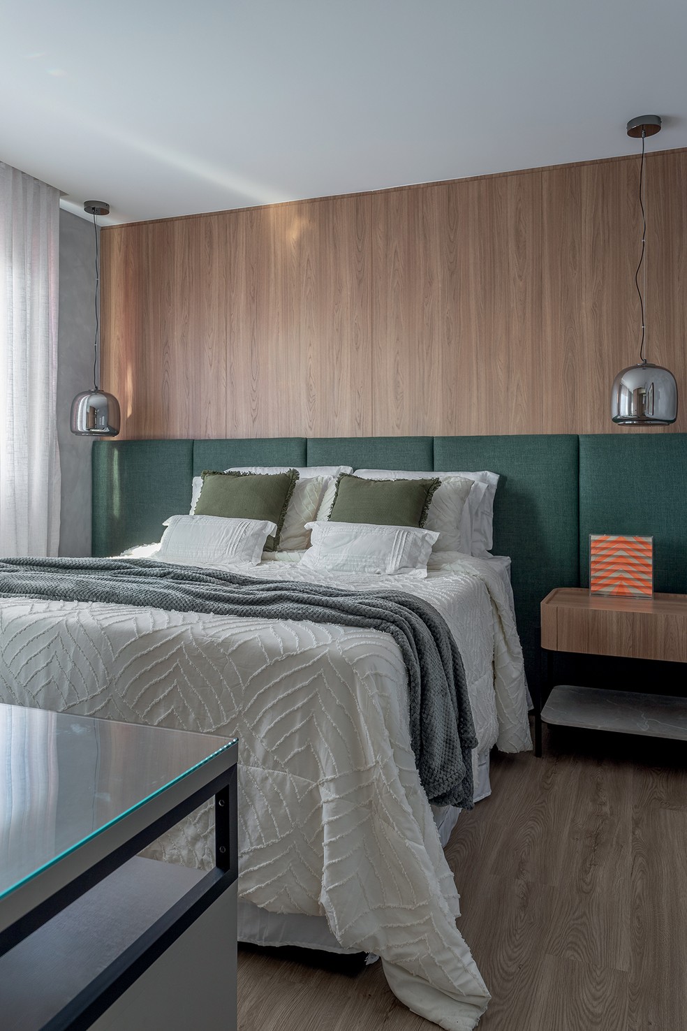 Azul e verde: apartamento aposta na harmonia entre as cores