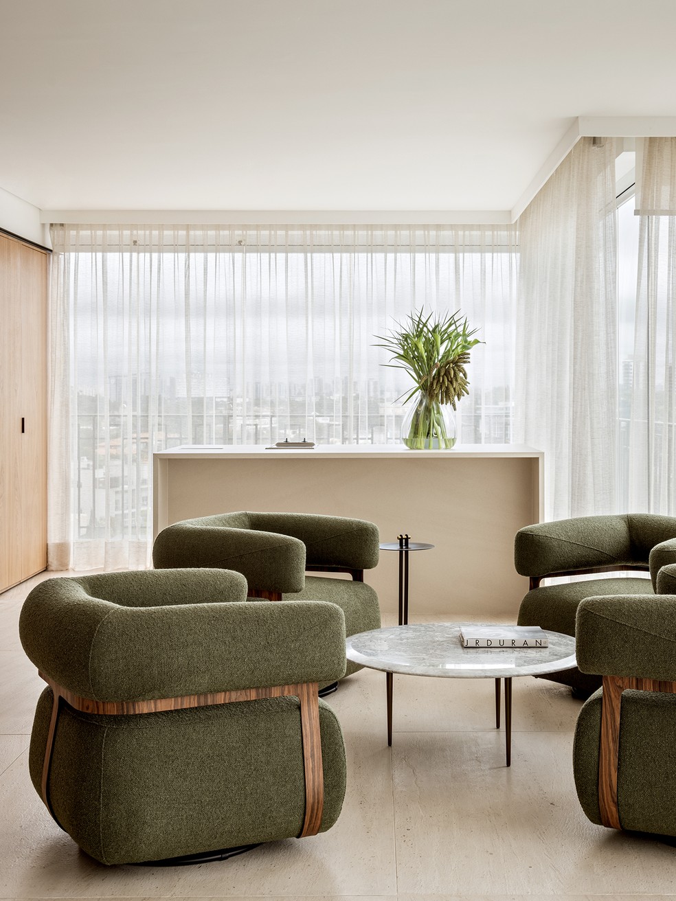 Apartamento de luxo decorado: o que define um imóvel de alto padrão ...