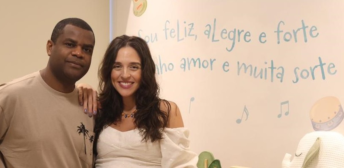 Pretinho da Serrinha apresenta detalhes do quarto do filho caçula