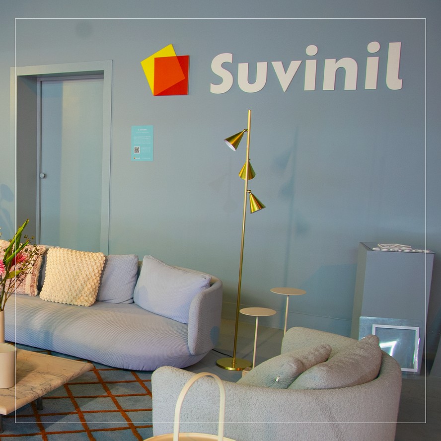 Cor do ano de 2024 da Suvinil inspira lounge da marca na SPFW N56
