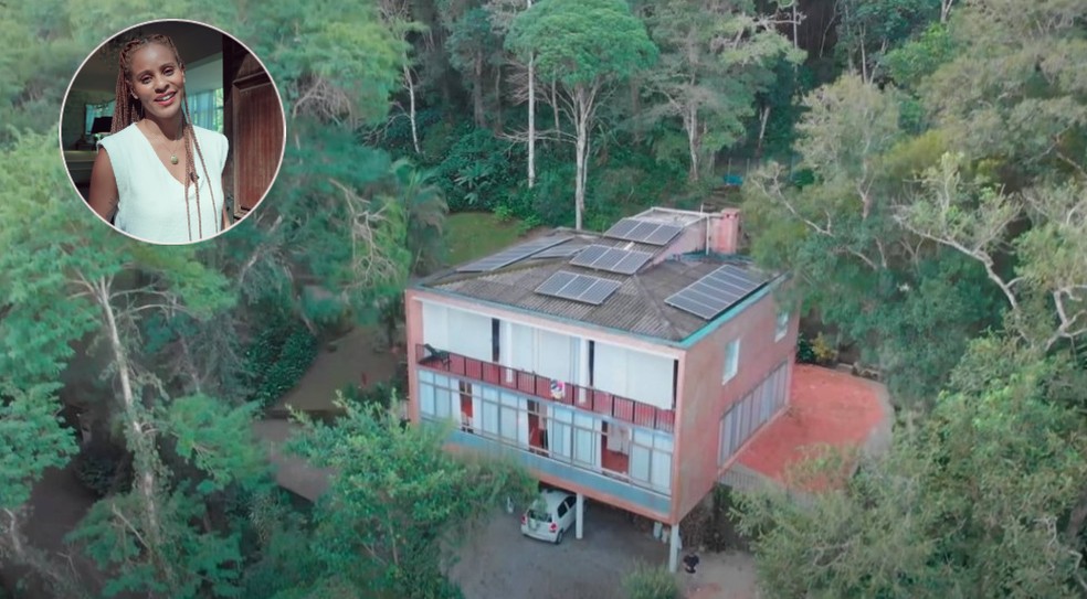 Aline Wirley, do BBB 23, mora em casa no meio da floresta com piscina ...