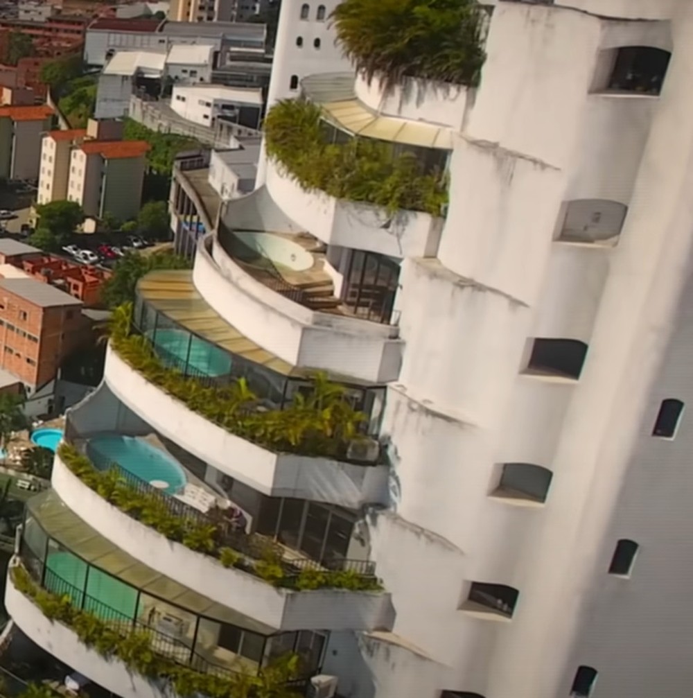 Abertura de 'Vale Tudo' reflete desigualdade do país e traz prédio ...