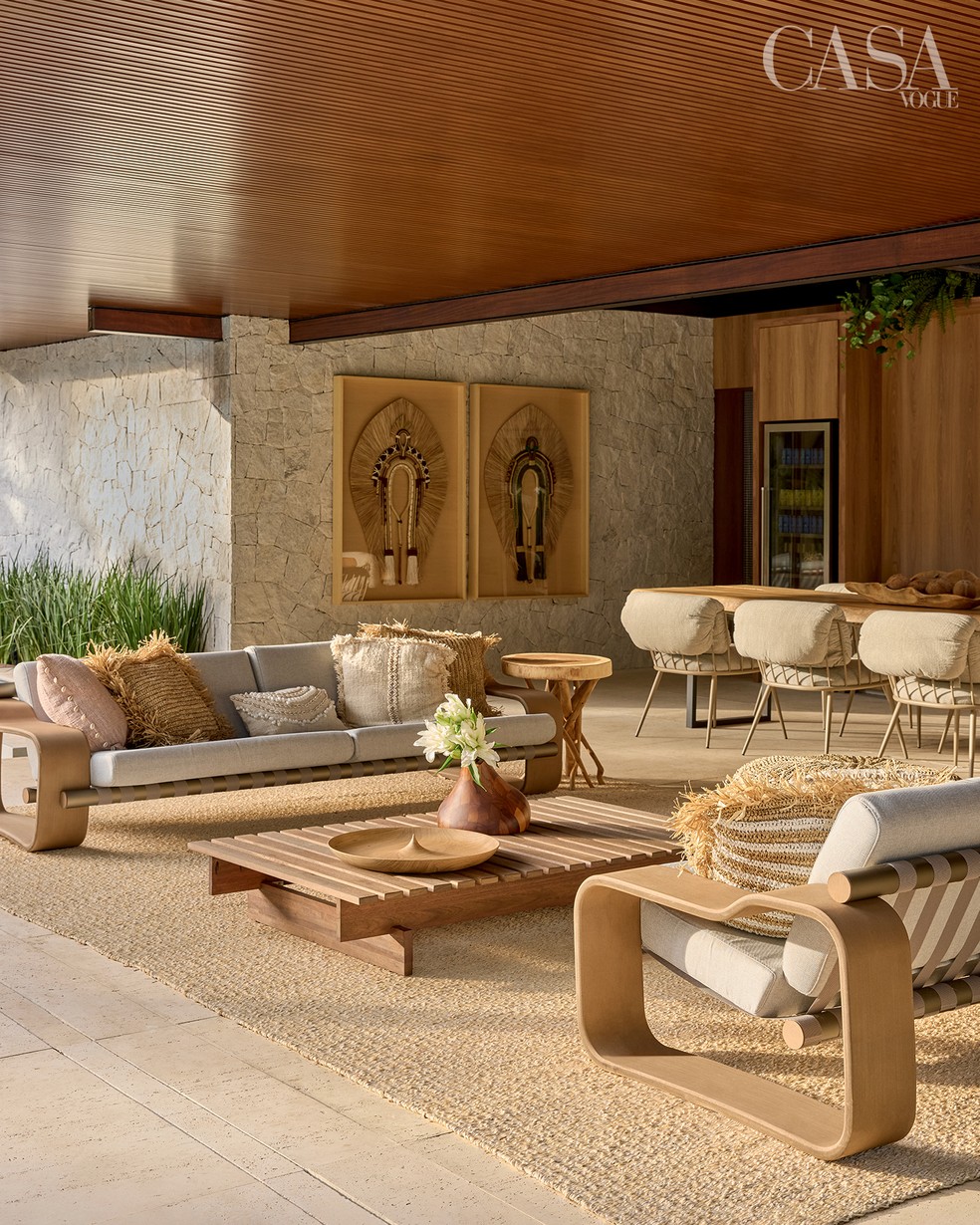 Nova casa da Anitta: tudo o que descobrimos sobre as obras de arte da ...