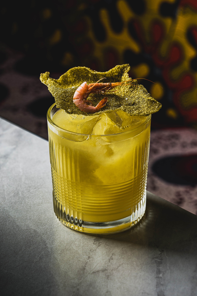 Dia do Coquetel: 13 receitas de drinks nada convencionais para impressionar