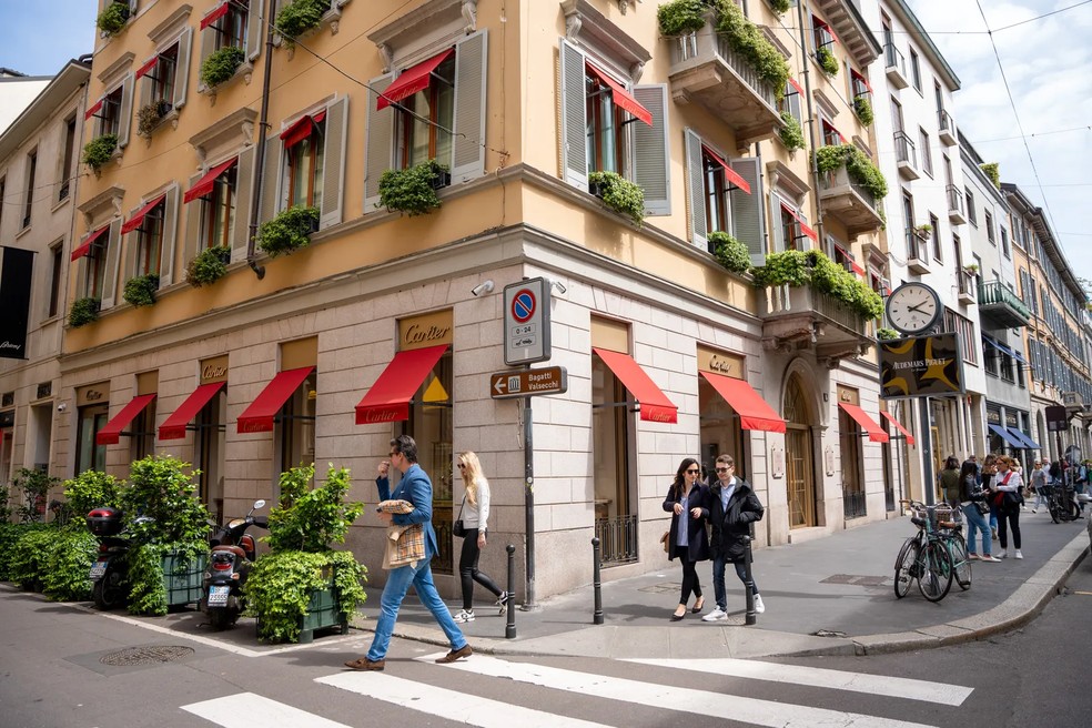 A rua mais cara do mundo agora fica na Itália; saiba qual é - expresso.arq