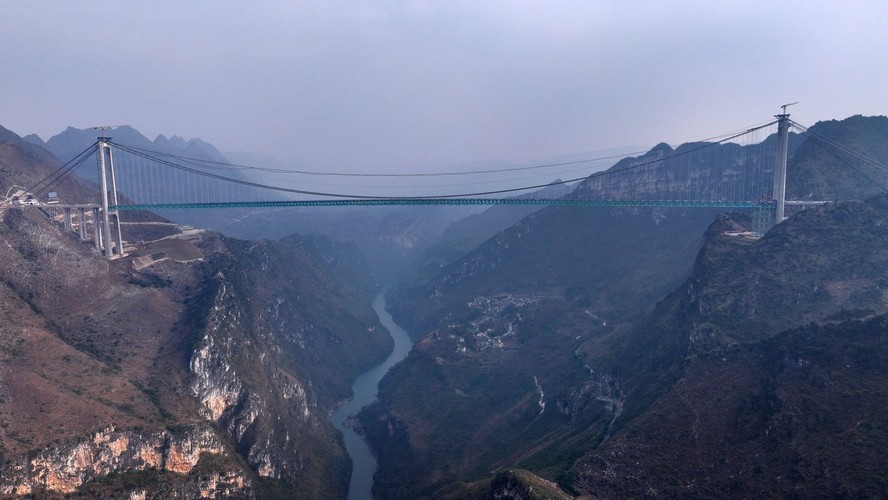 As pontes mais altas do mundo são grandes feitos da engenharia moderna
